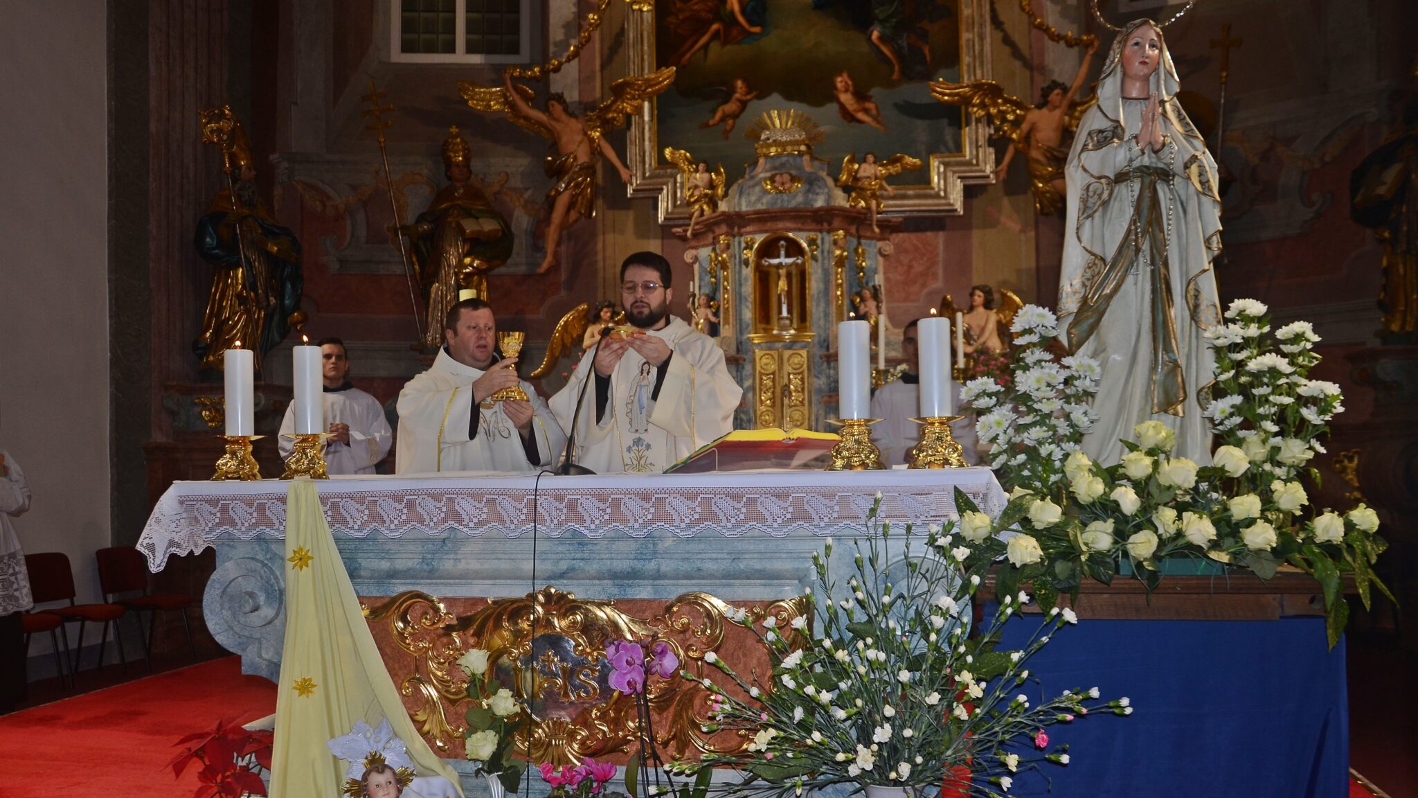 Početak devetnice Gospi Lurdskoj u Slavonskom Brodu
