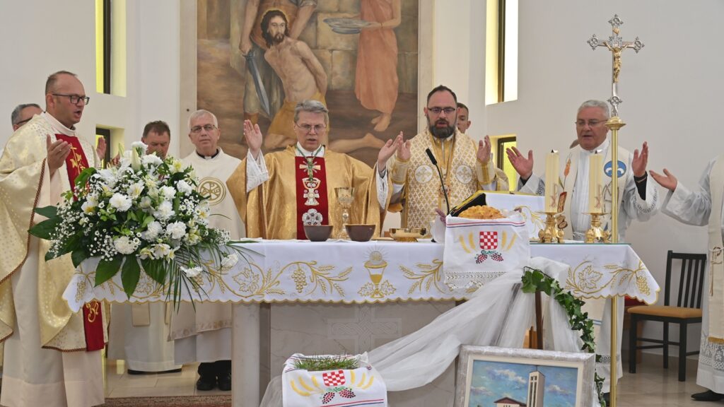 Proslava 50. obljetnice od izgradnje crkve u Berku